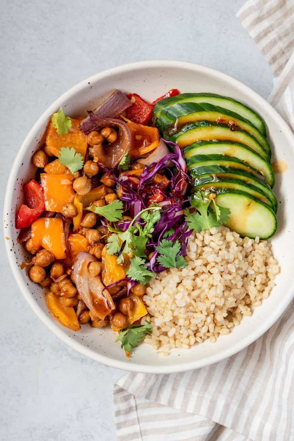 Sweet Chili Chickpeas Sheet Pan (vegan) – Plant Based RD