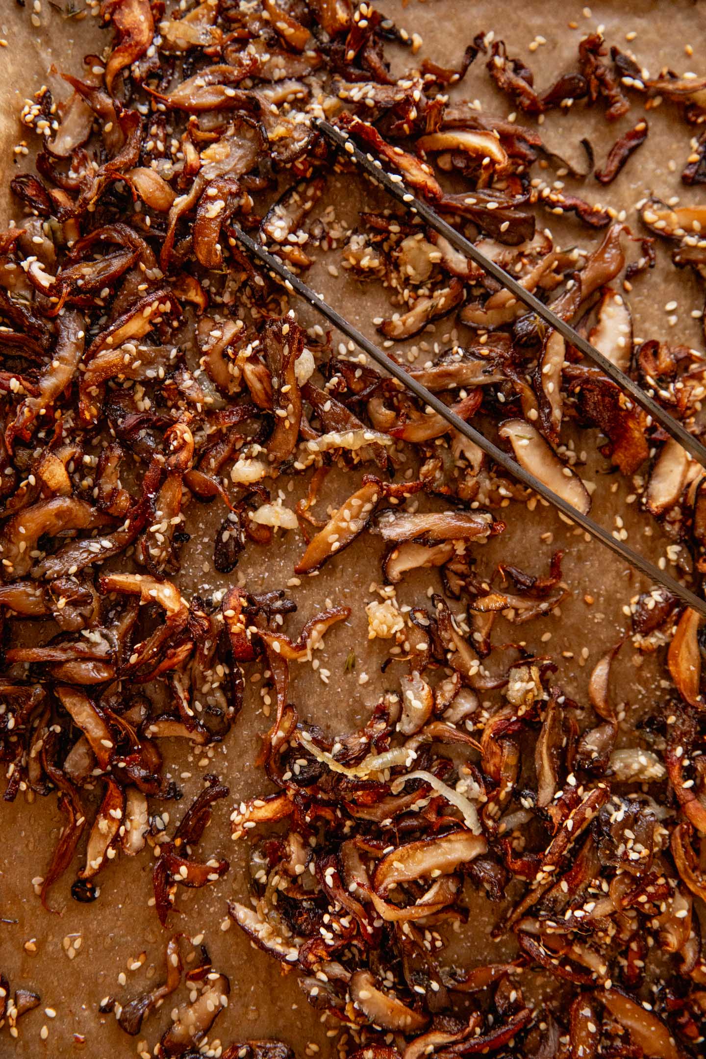 Roasted Sesame Mushroom Bean Bowls – Plant Based RD