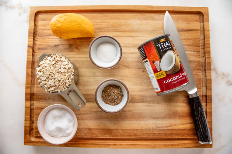 Mango Sticky Oatmeal - Plant Based RD